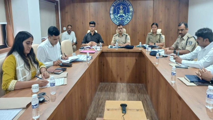 પારડીમાં પૂર્વ પાડોશીએ છરીના 19 ઘા ઝીંકી દેતા ઘવાયેલા ઝુબેદાબેન ...